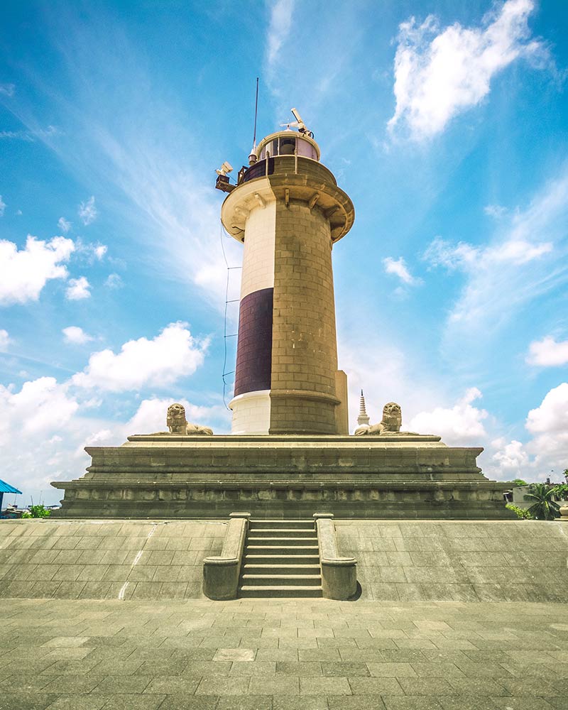 Old Galle Buck Lighthouse | Attractions in Colombo | Love Sri Lanka