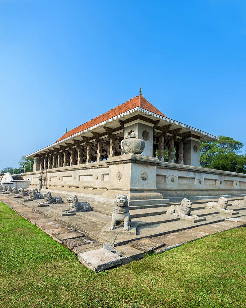 Independence Memorial Hall | Attractions in Colombo | Love Sri Lanka